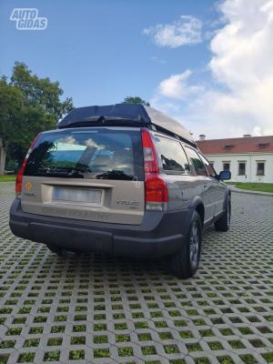 Volvo XC70 2002 in Kaunas, with an engine capacity of 2.40 L and mileage of 260 thousand km for 4500 €, photo 5 on AUTOMOTO.COM.LV