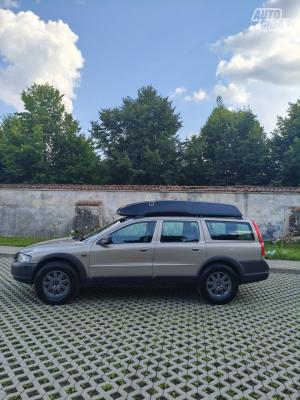 Volvo XC70 2002 in Kaunas, with an engine capacity of 2.40 L and mileage of 260 thousand km for 4500 €, photo 7 on AUTOMOTO.COM.LV
