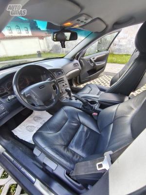 Volvo XC70 2002 in Kaunas, with an engine capacity of 2.40 L and mileage of 260 thousand km for 4500 €, photo 13 on AUTOMOTO.COM.LV