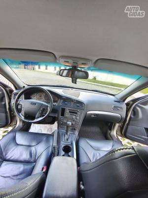 Volvo XC70 2002 in Kaunas, with an engine capacity of 2.40 L and mileage of 260 thousand km for 4500 €, photo 15 on AUTOMOTO.COM.LV