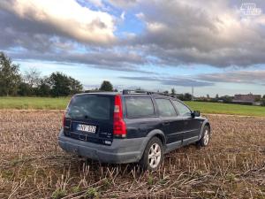Volvo XC70 2002 in Klaipeda, with an engine capacity of 2.40 L and mileage of 375 thousand km for 999 €, photo 4 on AUTOMOTO.COM.LV