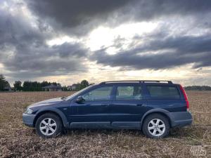 Volvo XC70 2002 in Klaipeda, with an engine capacity of 2.40 L and mileage of 375 thousand km for 999 €, photo 6 on AUTOMOTO.COM.LV