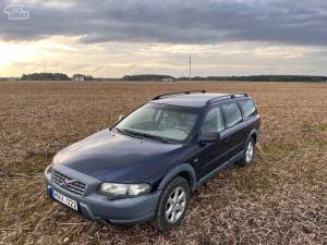 Volvo XC70 2002 in Klaipeda, with an engine capacity of 2.40 L and mileage of 375 thousand km for 999 €, photo 8 on AUTOMOTO.COM.LV