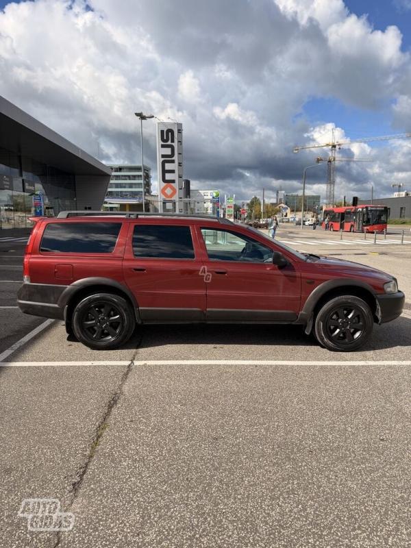Volvo XC70 2002 Viļņa vietnē Volvo XC70 2002 Viļņa, ar dzinēja tilpumu 2.40 L un nobraukumu 440 tūkst. km par 1630 €, foto 5 vietnē AUTOMOTO.COM.LV