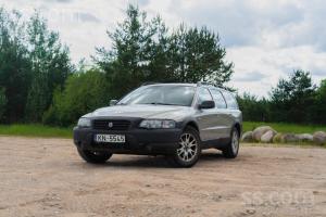 Volvo XC70 2003 Daugavpils, ar dzinēja tilpumu 2.40 L un nobraukumu 311 tūkst. km par 3800 €, foto 1 vietnē AUTOMOTO.COM.LV