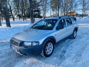 Volvo XC70 2003 Jelgava, ar dzinēja tilpumu 2.40 L un nobraukumu 364 tūkst. km par 2950 €, foto  vietnē AUTOMOTO.COM.LV