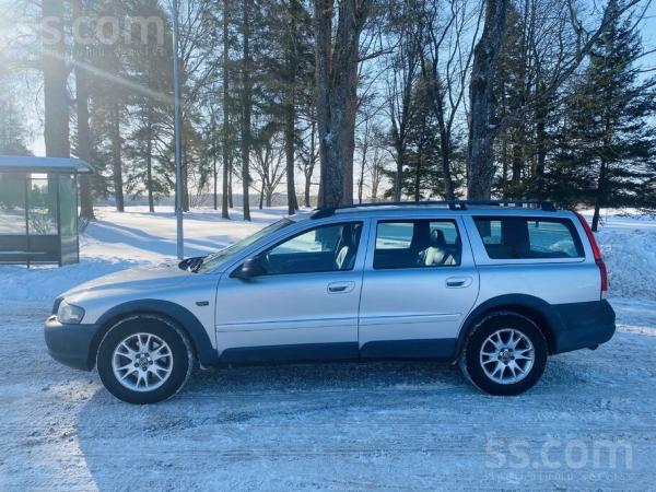 Volvo XC70 2003 Jelgava, ar dzinēja tilpumu 2.40 L un nobraukumu 364 tūkst. km par 2950 €, foto 5 vietnē AUTOMOTO.COM.LV