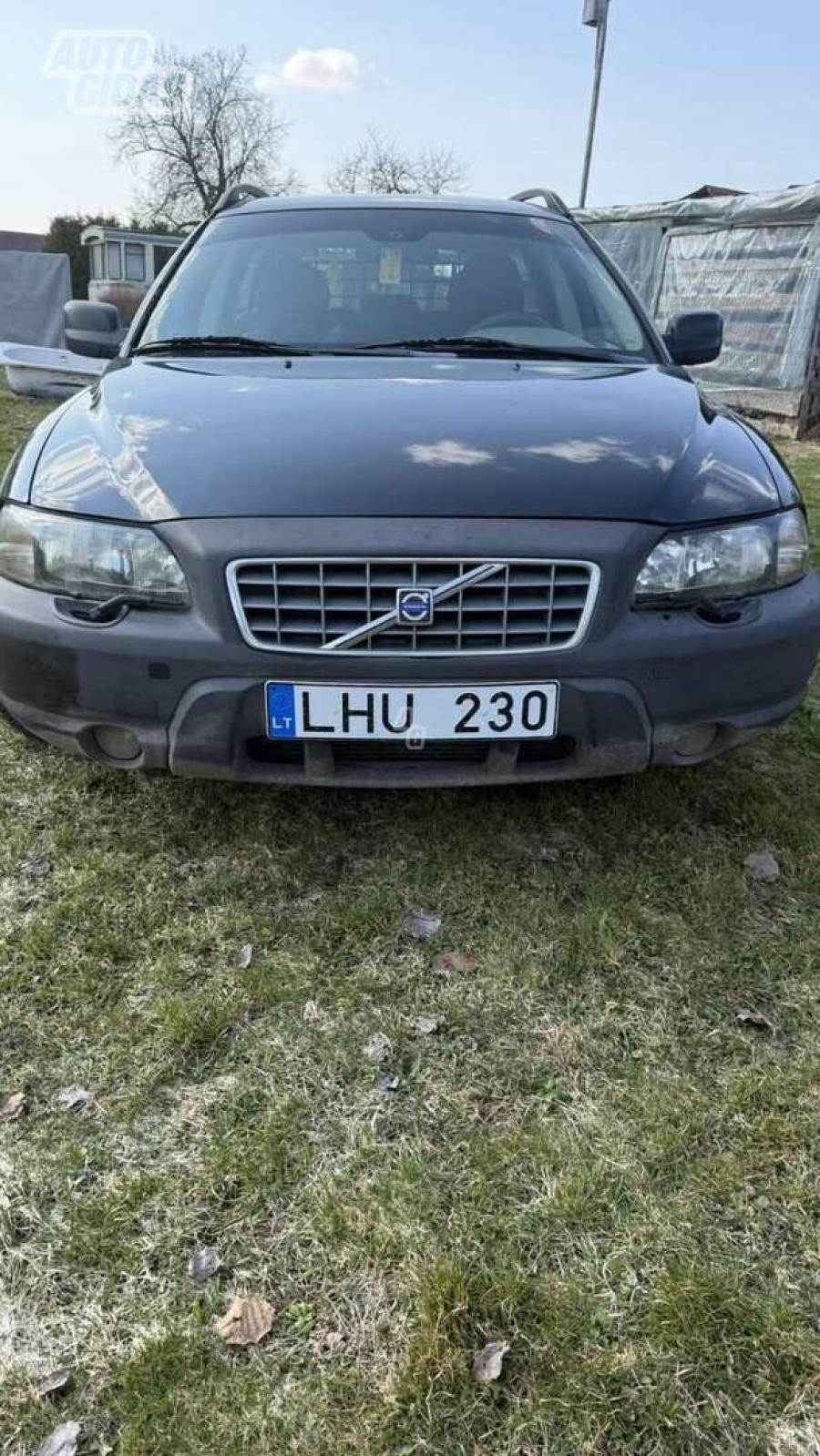 Volvo XC70 2003 in Vilnius, with an engine capacity of 2.40 L and mileage of 470 thousand km for 2400 €, photo 8 on AUTOMOTO.COM.LV