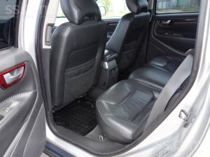 Volvo XC70 2003 in Riga, with an engine capacity of 2.40 L and mileage of 0 thousand km for 2450 €, photo 8 on AUTOMOTO.COM.LV