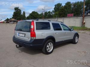Volvo XC70 2003 in Riga, with an engine capacity of 2.40 L and mileage of 0 thousand km for 2450 €, photo 14 on AUTOMOTO.COM.LV