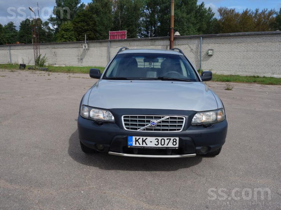 Volvo XC70 2003 in Riga, with an engine capacity of 2.40 L and mileage of 0 thousand km for 2450 €, photo 20 on AUTOMOTO.COM.LV