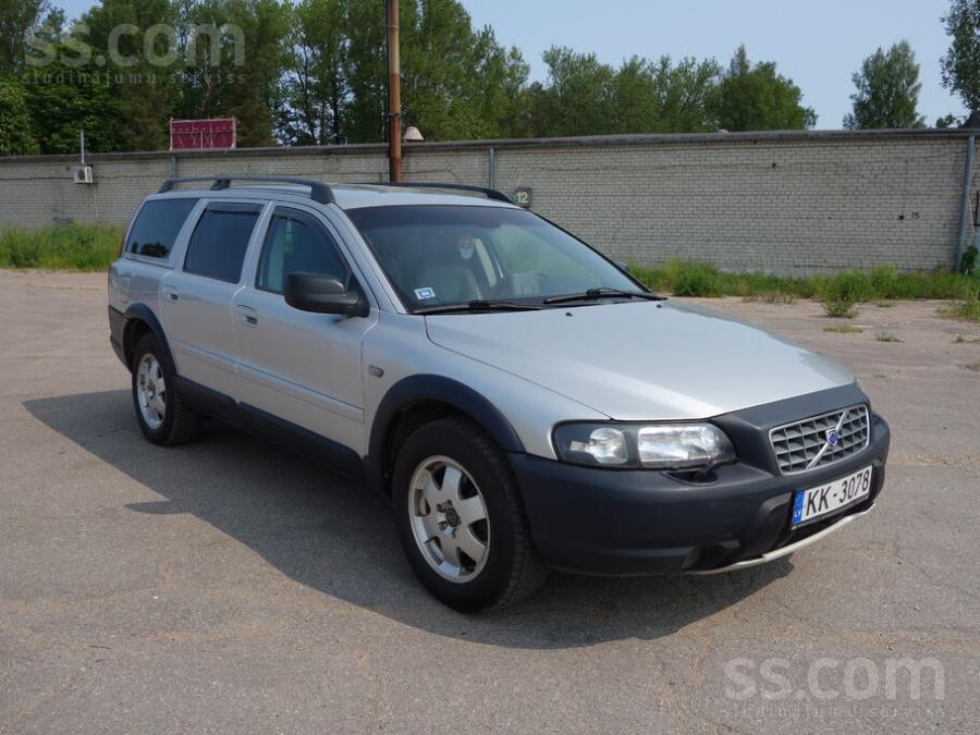 Volvo XC70 2003 in Riga, with an engine capacity of 2.40 L and mileage of 0 thousand km for 2450 €, photo 31 on AUTOMOTO.COM.LV