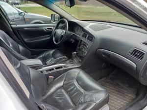 Volvo XC70 2004 Šalčininkai, ar dzinēja tilpumu 2.40 L un nobraukumu 300 tūkst. km par 2000 €, foto 6 vietnē AUTOMOTO.COM.LV