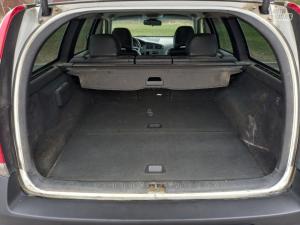 Volvo XC70 2004 Šalčininkai, ar dzinēja tilpumu 2.40 L un nobraukumu 300 tūkst. km par 2000 €, foto 8 vietnē AUTOMOTO.COM.LV