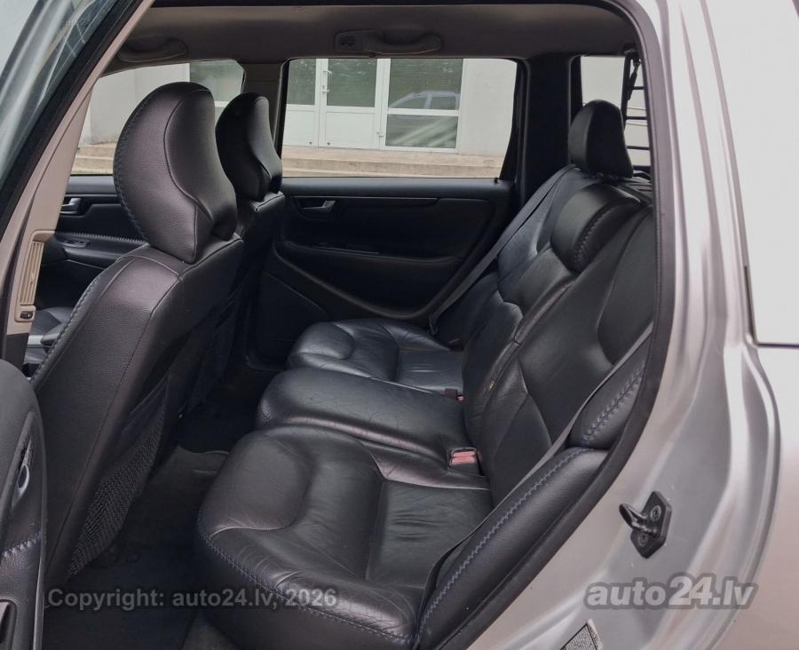 Volvo XC70 2004 Paide, ar dzinēja tilpumu 0.00 L un nobraukumu 0 tūkst. km par 3950 €, foto 9 vietnē AUTOMOTO.COM.LV