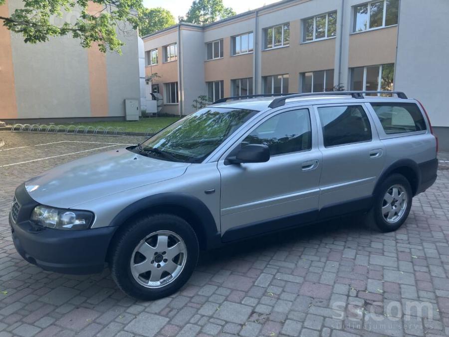 Volvo XC70 2004 Jelgava, ar dzinēja tilpumu 2.40 L un nobraukumu 401 tūkst. km par 2450 €, foto 10 vietnē AUTOMOTO.COM.LV