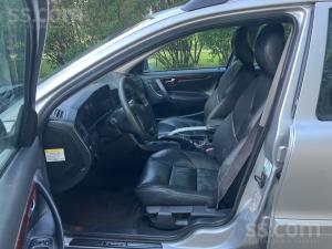 Volvo XC70 2004 Jelgava, ar dzinēja tilpumu 2.40 L un nobraukumu 401 tūkst. km par 2450 €, foto 16 vietnē AUTOMOTO.COM.LV