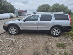 Volvo XC70 2004 Liepāja, ar dzinēja tilpumu 2.40 L un nobraukumu 530 tūkst. km par 2200 €, foto  vietnē AUTOMOTO.COM.LV