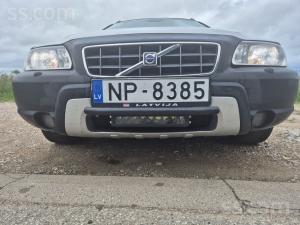 Volvo XC70 2004 Liepāja, ar dzinēja tilpumu 2.40 L un nobraukumu 530 tūkst. km par 2200 €, foto 4 vietnē AUTOMOTO.COM.LV
