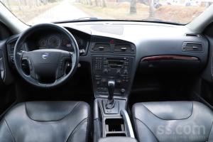 Вольво ХС70 2004 в Тукумс, объемом двигателя 2.40 л и пробегом 343 тыс. км за 2750 €, фото 7 на AUTOMOTO.COM.LV