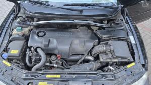 Volvo XC70 2004 in Prienai, with an engine capacity of 2.40 L and mileage of 423 thousand km for 1950 €, photo 12 on AUTOMOTO.COM.LV