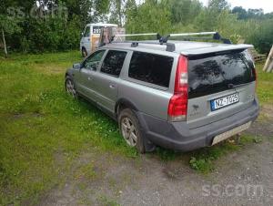 Volvo XC70 2004 in Liepaja, with an engine capacity of 2.40 L and mileage of 491 thousand km for 1100 €, photo  on AUTOMOTO.COM.LV
