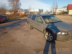 Вольво ХС70 2004 в Лиепая, объемом двигателя 2.40 л и пробегом 491 тыс. км за 1100 €, фото 9 на AUTOMOTO.COM.LV
