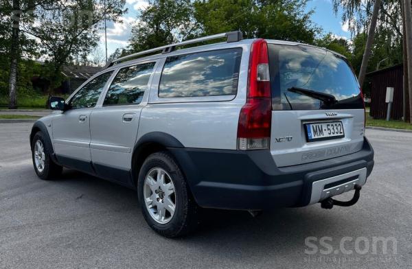 Volvo XC70 2005 Balvi, ar dzinēja tilpumu 2.40 L un nobraukumu 346 tūkst. km par 3500 €, foto 1 vietnē AUTOMOTO.COM.LV
