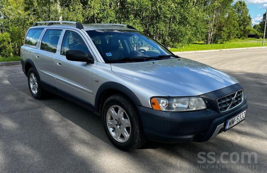 Volvo XC70 2005 Balvi, ar dzinēja tilpumu 2.40 L un nobraukumu 346 tūkst. km par 3500 €, foto 2 vietnē AUTOMOTO.COM.LV