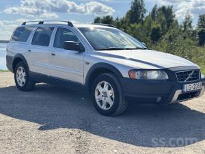 Volvo XC70 2005 in Jurmala, with an engine capacity of 2.40 L and mileage of 424 thousand km for 3100 €, photo 3 on AUTOMOTO.COM.LV