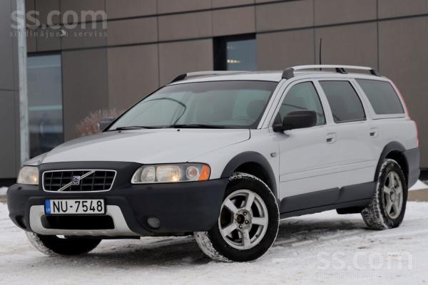 Volvo XC70 2005 Tukums, ar dzinēja tilpumu 2.40 L un nobraukumu 317 tūkst. km par 2590 €, foto 3 vietnē AUTOMOTO.COM.LV