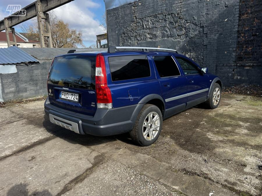 Volvo XC70 2005 Kauņa, ar dzinēja tilpumu 2.40 L un nobraukumu 361 tūkst. km par 2250 €, foto 8 vietnē AUTOMOTO.COM.LV