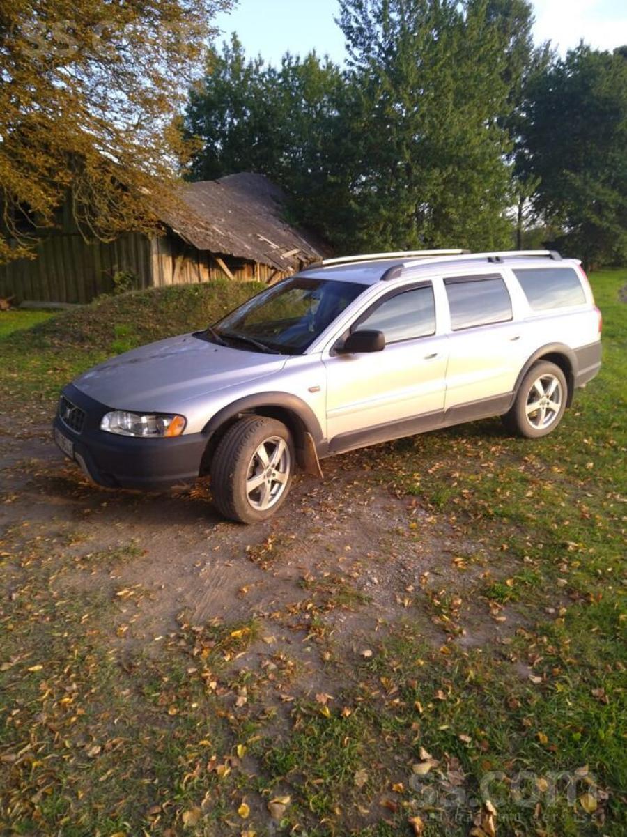 Volvo XC70 2005 Liepāja, ar dzinēja tilpumu 2.40 L un nobraukumu 297 tūkst. km par 2900 €, foto 1 vietnē AUTOMOTO.COM.LV