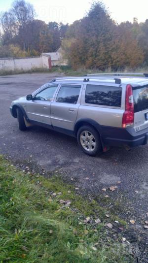 Volvo XC70 2005 Liepāja, ar dzinēja tilpumu 2.40 L un nobraukumu 297 tūkst. km par 2900 €, foto 3 vietnē AUTOMOTO.COM.LV