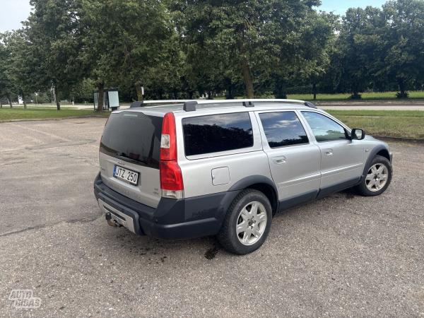 Volvo XC70 2005 in Marijampole, with an engine capacity of 2.40 L and mileage of 427 thousand km for 1800 €, photo 2 on AUTOMOTO.COM.LV