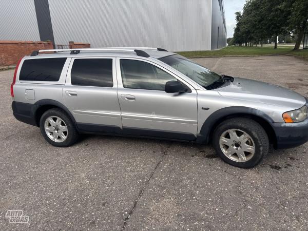 Volvo XC70 2005 in Marijampole, with an engine capacity of 2.40 L and mileage of 427 thousand km for 1800 €, photo 3 on AUTOMOTO.COM.LV