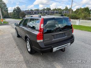 Volvo XC70 2005 Tallina, ar dzinēja tilpumu 2.40 L un nobraukumu 424 tūkst. km par 4990 €, foto 3 vietnē AUTOMOTO.COM.LV