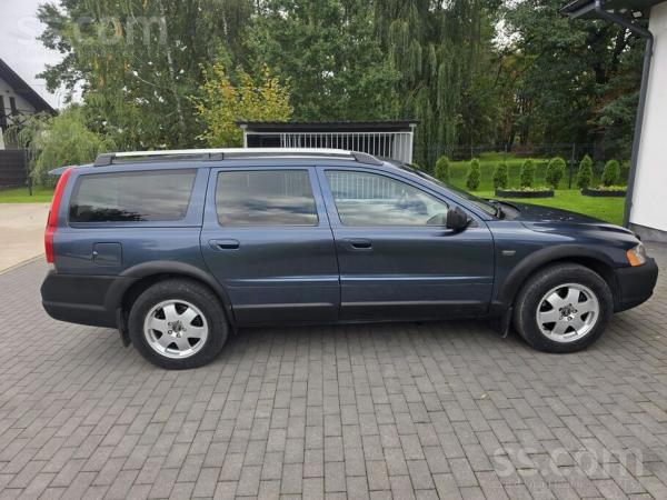 Вольво ХС70 2005 в Елгава, объемом двигателя 2.40 л и пробегом 255 тыс. км за 3900 €, фото 6 на AUTOMOTO.COM.LV