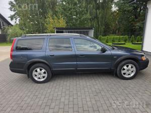 Вольво ХС70 2005 в Елгава, объемом двигателя 2.40 л и пробегом 255 тыс. км за 3900 €, фото 6 на AUTOMOTO.COM.LV