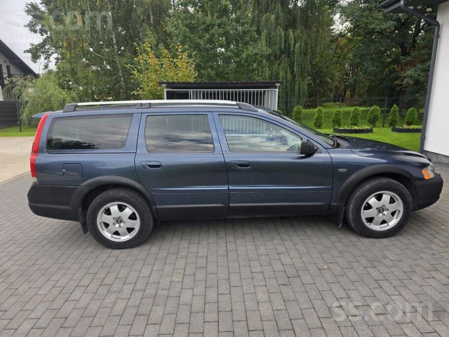 Вольво ХС70 2005 в Елгава, объемом двигателя 2.40 л и пробегом 255 тыс. км за 3900 €, фото 6 на AUTOMOTO.COM.LV