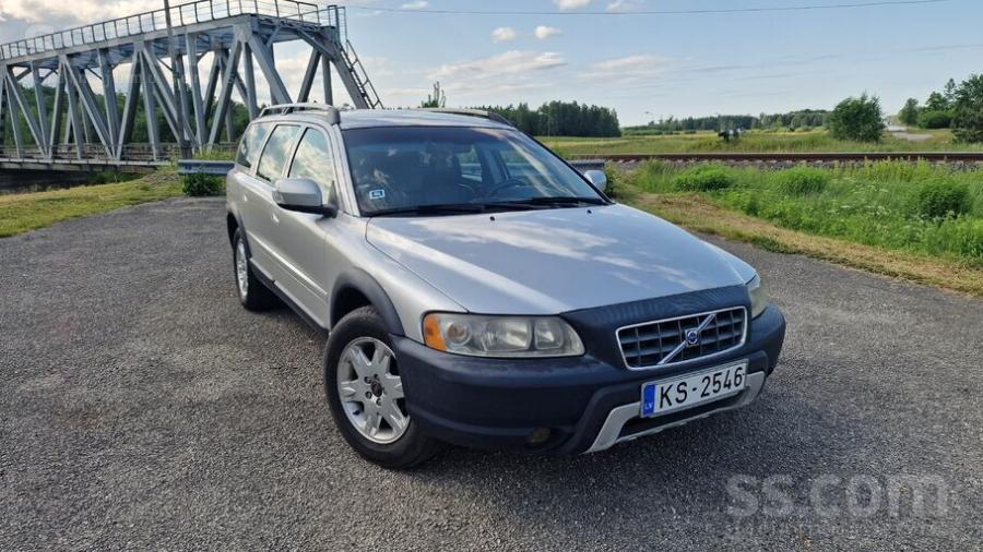 Volvo XC70 2006 Bauska, ar dzinēja tilpumu 2.40 L un nobraukumu 349 tūkst. km par 2450 €, foto 3 vietnē AUTOMOTO.COM.LV