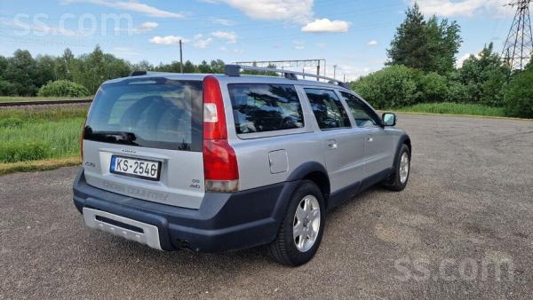 Volvo XC70 2006 Bauska, ar dzinēja tilpumu 2.40 L un nobraukumu 349 tūkst. km par 2450 €, foto 5 vietnē AUTOMOTO.COM.LV