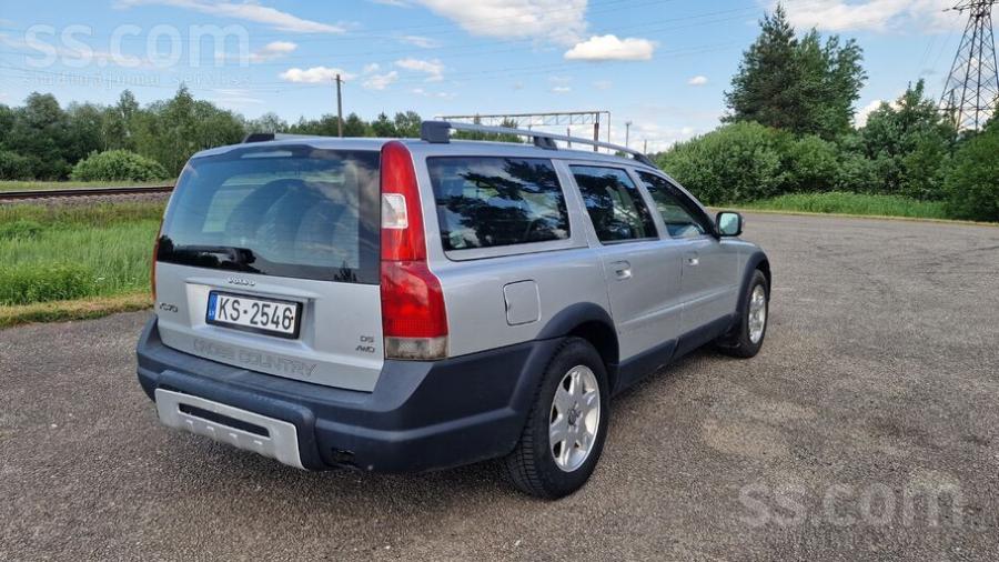 Volvo XC70 2006 Bauska, ar dzinēja tilpumu 2.40 L un nobraukumu 349 tūkst. km par 2450 €, foto 5 vietnē AUTOMOTO.COM.LV