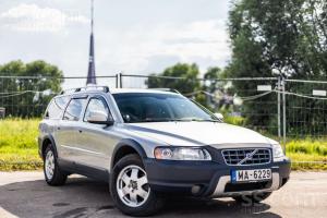 Volvo XC70 2006 in Riga, with an engine capacity of 2.40 L and mileage of 289 thousand km for 4490 €, photo 2 on AUTOMOTO.COM.LV