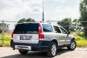 Volvo XC70 2006 in Riga, with an engine capacity of 2.40 L and mileage of 289 thousand km for 4490 €, photo 7 on AUTOMOTO.COM.LV