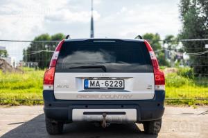 Volvo XC70 2006 in Riga, with an engine capacity of 2.40 L and mileage of 289 thousand km for 4490 €, photo 8 on AUTOMOTO.COM.LV