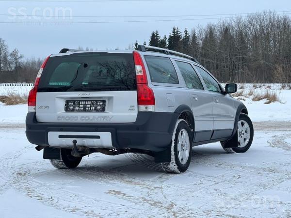 Volvo XC70 2006 Rīga, ar dzinēja tilpumu 2.40 L un nobraukumu 0 tūkst. km par 4550 €, foto 6 vietnē AUTOMOTO.COM.LV