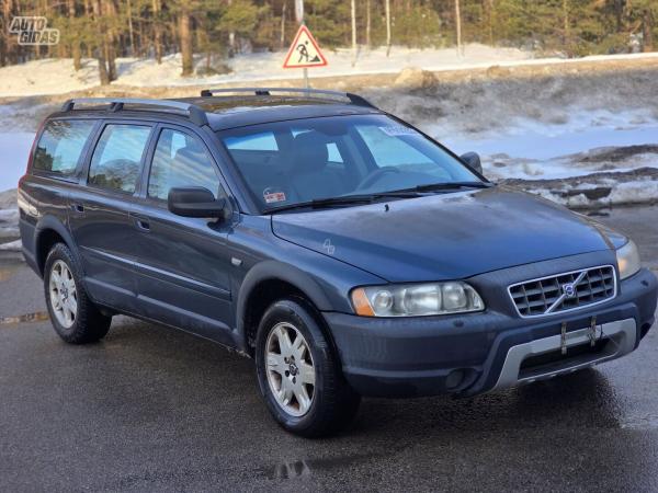 Volvo XC70 2006 in Radviliskis, with an engine capacity of 2.50 L and mileage of 225 thousand km for 1750 €, photo 1 on AUTOMOTO.COM.LV