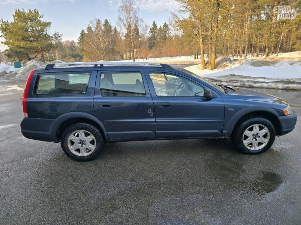 Volvo XC70 2006 in Radviliskis, with an engine capacity of 2.50 L and mileage of 225 thousand km for 1750 €, photo 3 on AUTOMOTO.COM.LV