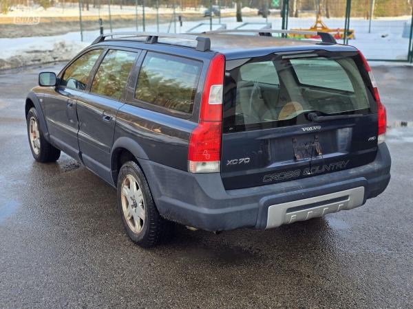 Volvo XC70 2006 in Radviliskis, with an engine capacity of 2.50 L and mileage of 225 thousand km for 1750 €, photo 5 on AUTOMOTO.COM.LV